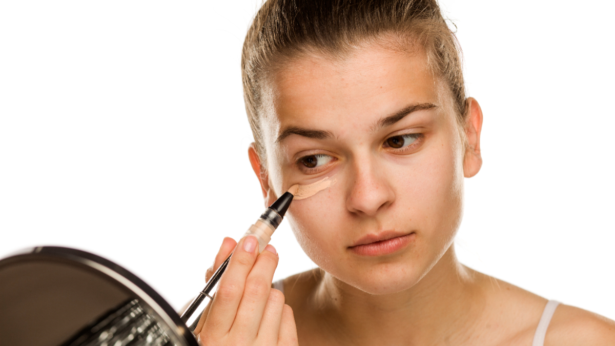 ¿Corrector o base? Qué aplicar primero ️ feminaecosmetics💥